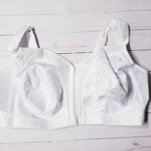 Playtex | Intimates & Sleepwear | Plus Playtex 8 Hour Frontclose ...